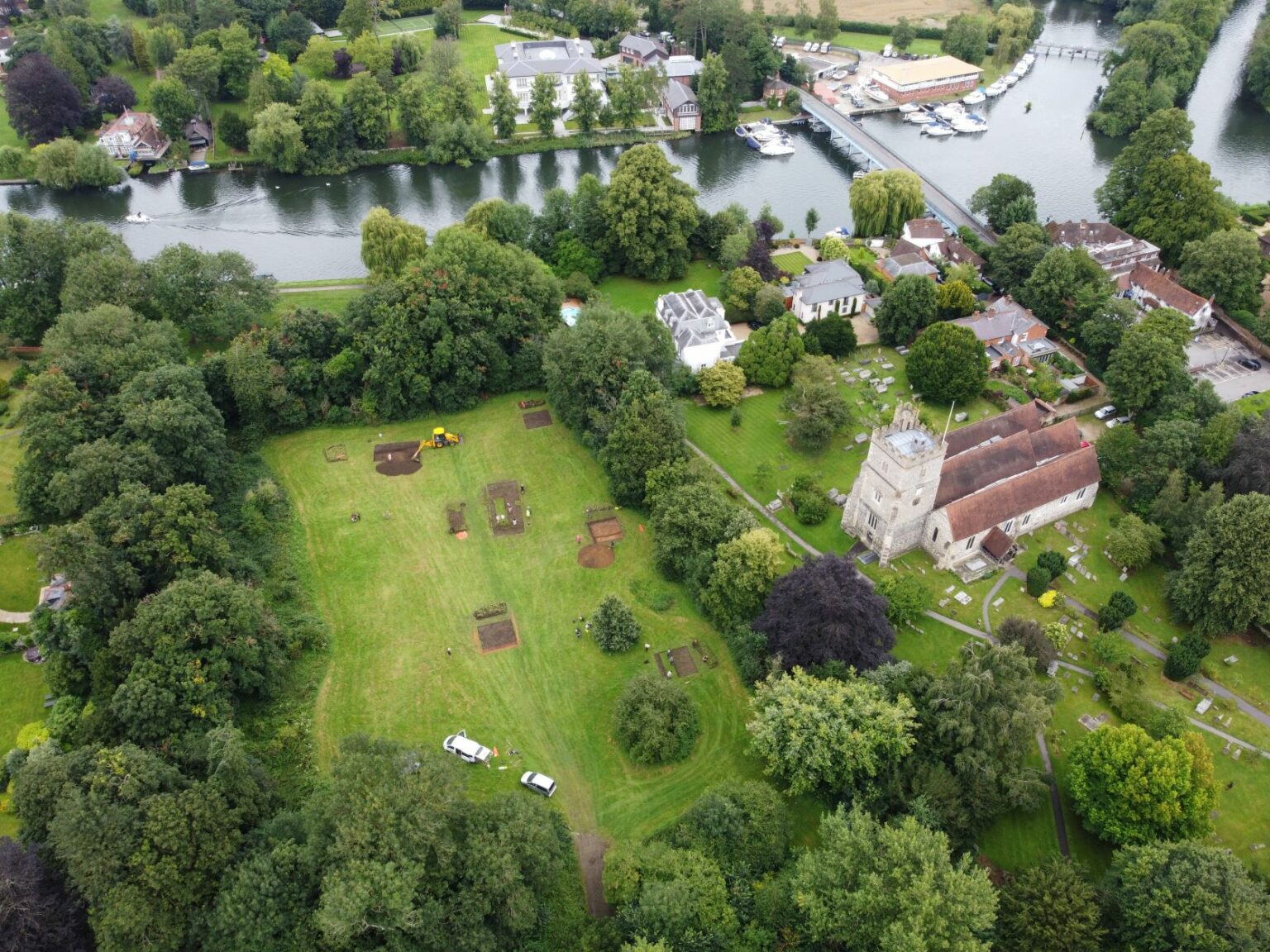 Cookham Excavations - Middle Thames Archaeology Partnership