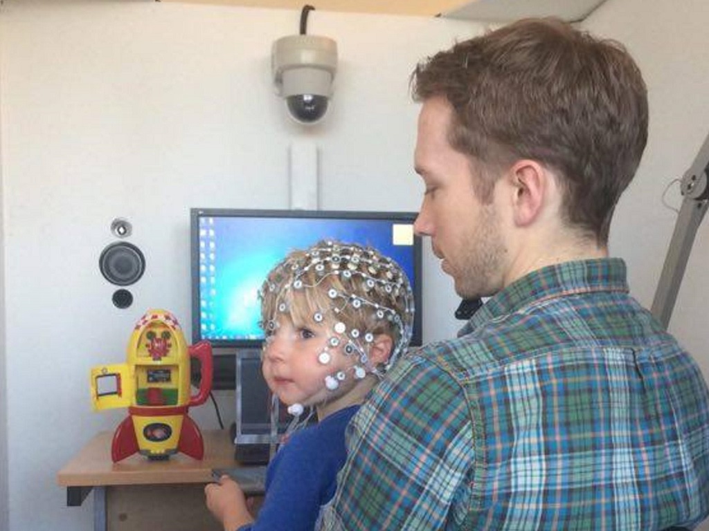 Language Development - Psycholinguistics and Neurolinguistics Lab